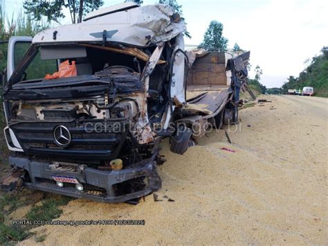 Acidente Entre Caminhão E Carreta Deixa Um Morto E Um Ferido Grave Na