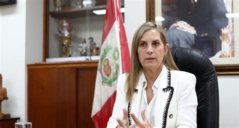 María Del Carmen Alva Plantea Prohibir Realización De Actividades