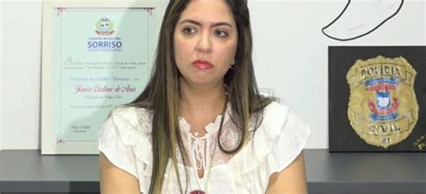 Perseguidor sexual é preso após assediar mulher no caminho para o