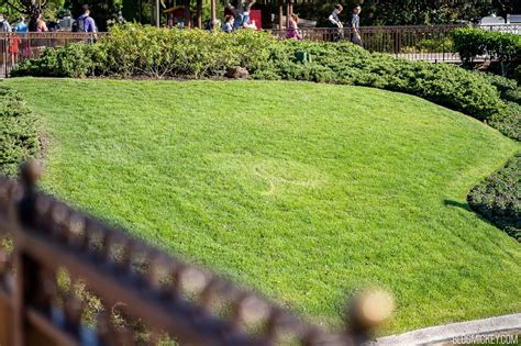 Disney World Continues Removing 50th Anniversary Decor At Magic Kingdom