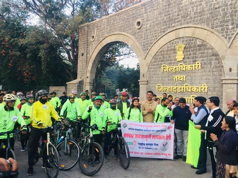 National Voter Awareness Day Cycle Rally Rolls Out Voter Awareness In