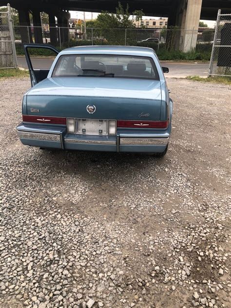 1986 Cadillac Seville Sedan Blue FWD Automatic Classic Cadillac