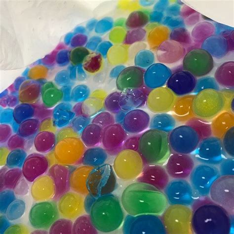 子どもの五感を刺激する知育おもちゃセンサリーバッグを作ってみよう 水遊び おもちゃ 手作り 手作り おもちゃ 0歳 0歳児