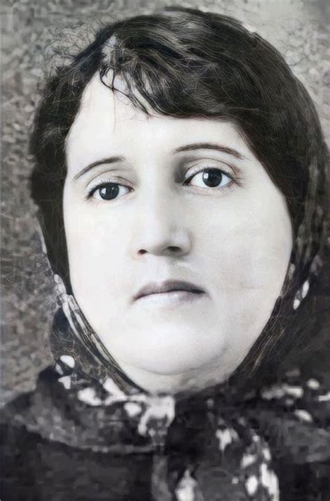 تابلو هنرمندان عکس شاعر معاصر ایرانی پروین اعتصامی مبین چاپ