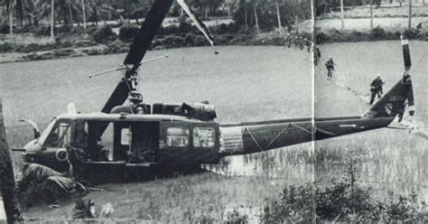 Простая и гениальная ловушка вьетнамских партизан против американских вертолетов