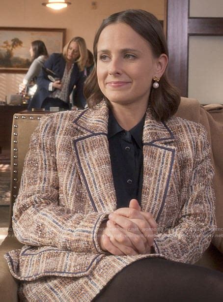 Wornontv Kimberlys Brown Tweed Outfit Borrowed From Leighton On The