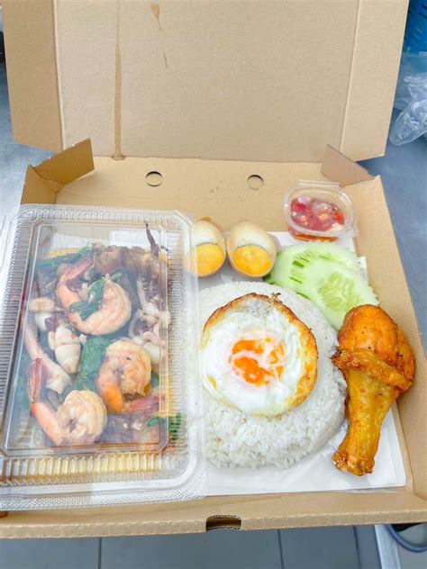 ไก่ทอดกรอบๆต้องนิยมเส้น นิยมเส้นมาบตาพุด ไก่ทอด ไก่ทอดหาดใหญ่ ของ