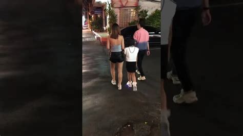 Молодая тайская семья Смотреть онлайн в поиске Яндекса по Видео