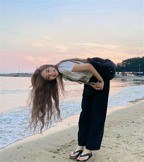 Kelly Kim Feet
