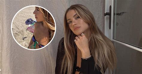 Sarah Kohan Ex Del Chicarito Mostró Su Cuerpazo En Bikini Otra Vez