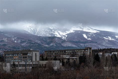 城市和山