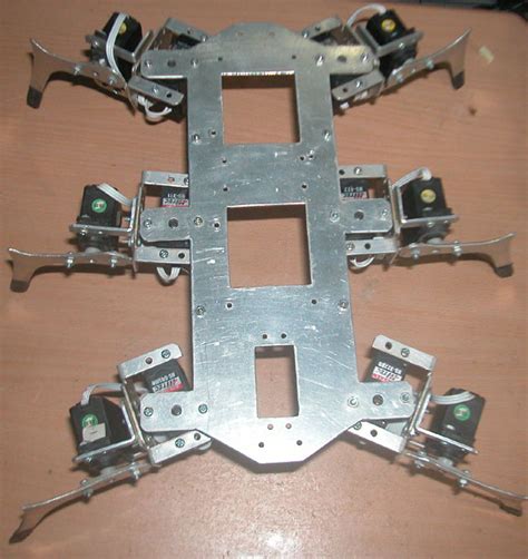 Membuat Rangka Robot Berkaki 6 S S E