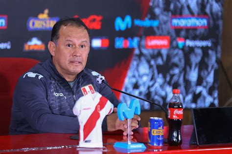 Juan Reynoso Anuncia Lista De Convocados De Selección Peruana