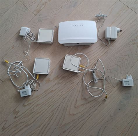 Se Produkter Som Liknar Telia Wifi Router F St 5370e På Tradera 684025246