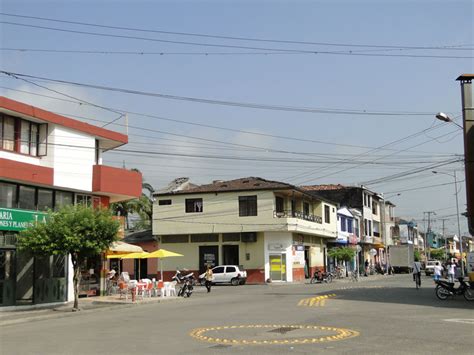 La Virginia Risaralda Pueblo Que Se Mueve En Bicicleta