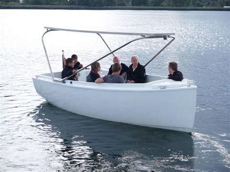 Электрические лодки Kopf на солнечных батареях (Top Yachts Division Group)