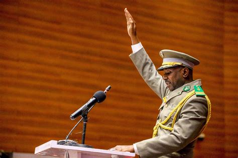 Assimi Goïta Nouveau Président De La Transition Jentends Imprimer