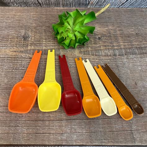 Vintage Tupperware Measuring Spoons Plastic Tupper Ware Measuring Spoon