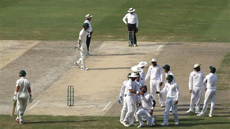 Australia V Pakistan 2018 Test Batting Collapse Worst In 44 Years