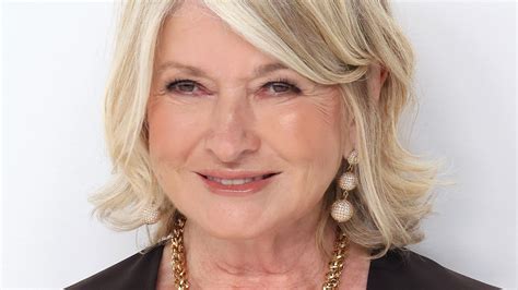 Martha Stewart Knows Shes A Sex Symbol And Totally Loves It Glamour