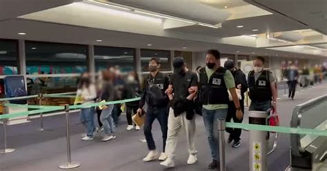 저금리 대출 앞세워 보이스피싱필리핀 현지에서 범죄조직 수뇌 송환
