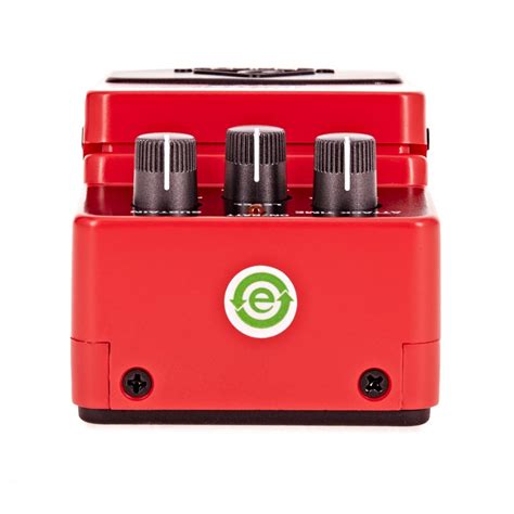 Behringer Cl9 Compressor Limiter Pedal At Gear4music