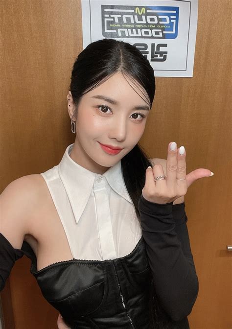 루닌 재계약 기념 해외축구 에펨코리아