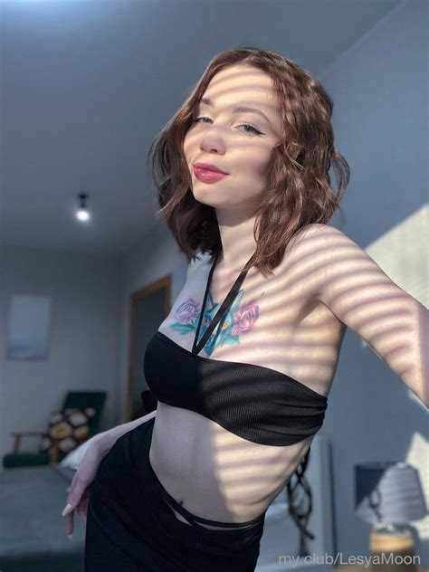 Lesya Moon Free Photos 21 Pics Xhamster