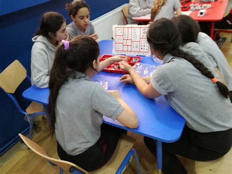 Robotics Class Grades 7 And 9 Oxford Schools