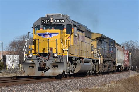 Right Rails Wrong Train UP SD40N 1950 Leads CP 286 South Flickr