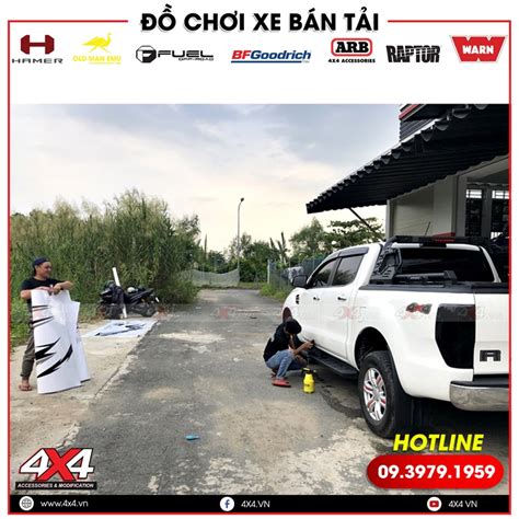 Dán Tem Ranger đẹp Cho Xe Bán Tải Ford Ranger Xls Xlt Màu Trắng Cửa