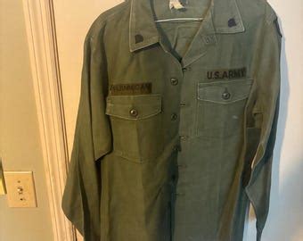 Vintage 1971 Vietnam War Era Us Army Og Green All Cotton Fatigue Shirt