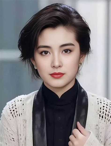 Artists 兩位女星的「ai合成照」走紅網絡！五官比例堪稱完美，可惜十人有九人都猜錯了 Facebook