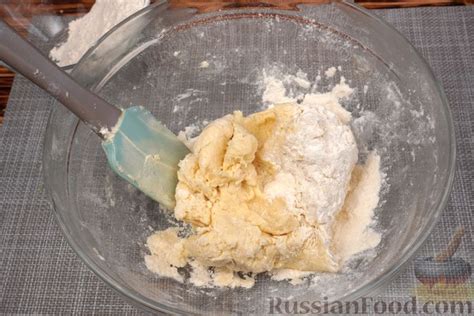 Рецепт Песочные рогалики с мармеладом на сметане на