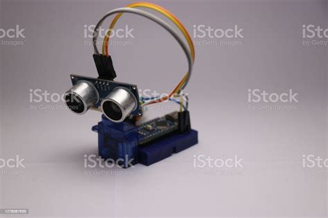 Mini Electronic Project Using Opensource Hardware And Software Ultrasonic Sensor And Micro Servo