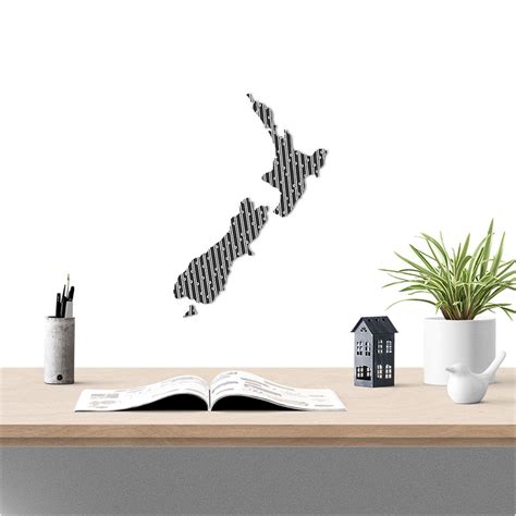 Small Nz Black And White Koru Pattern Spnzpabwkrsmall Nz T Shop Crystal Ashley