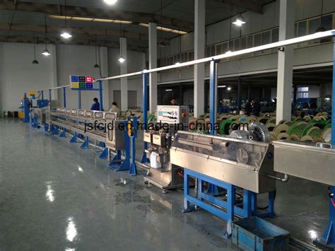 China Automobile Electrical Cable Wire Extrusion Machine China