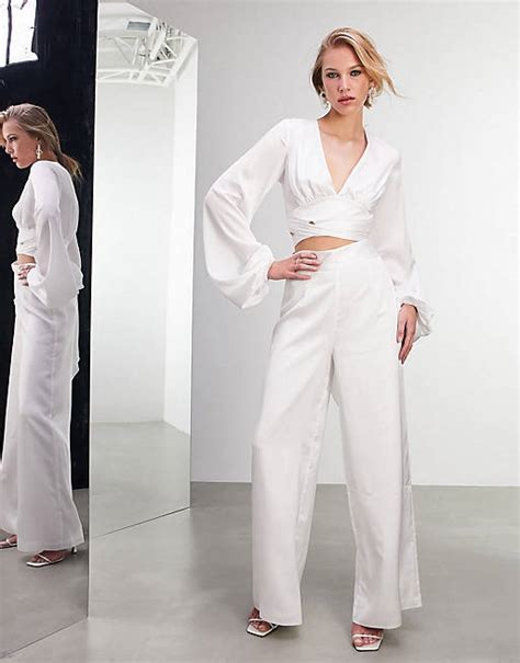 Asos Edition Ensemble Avec Top En Satin à Décolleté Plongeant Noué