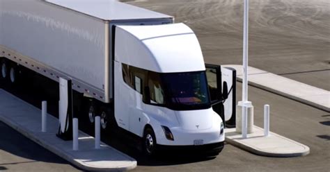 테슬라 전기트럭 세미 생산계획 공개주가 급등 블로터