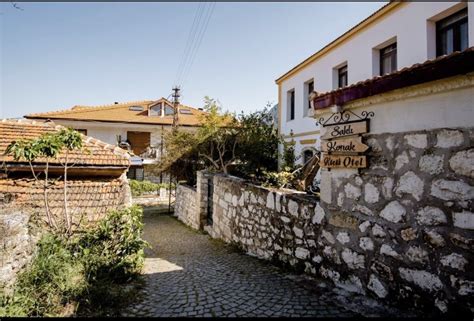 Saklı Konak Karaburun Jolly