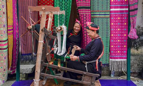 Ethnic Zhuang Brocade Modernized By Commercialization Technology