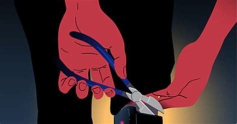 전자발찌 끊고 도주하면 실명 다 들통사건공개심의위원회도 폐지