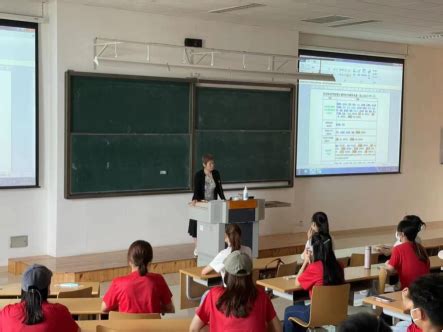 新生培养体育教育学院召开 级研究生新生见面会 体育教育学院