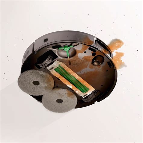 Roomba® Plus 505 Combo Robot Autowash™ Dock Black