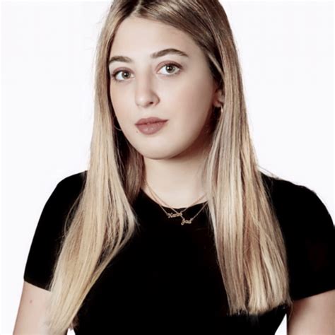 Ayah Stephanie Chouman