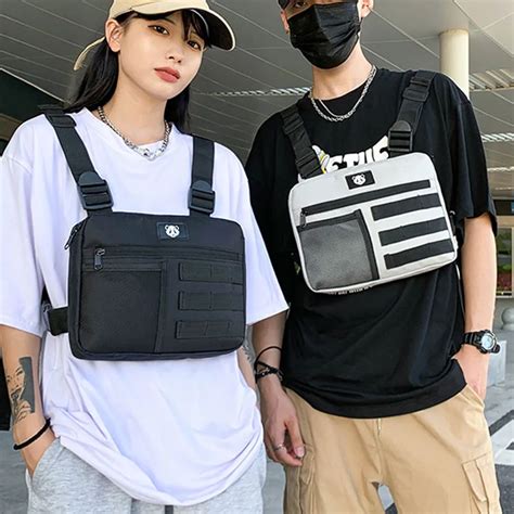 기능성 전술 가슴 가방 패션 총알 힙합 조끼 스트리트웨어 가방 유니섹스 허리 팩 블랙 가슴 리그 가방 지갑 2021 신상