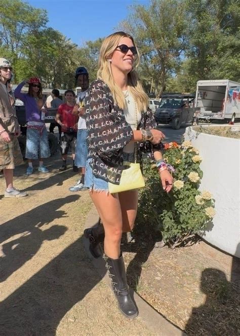 Sofia Richie Run In With Her Ex Boyfriend Jaden Smith At Coachella 04