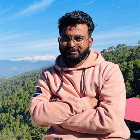 about praveen pal medium
