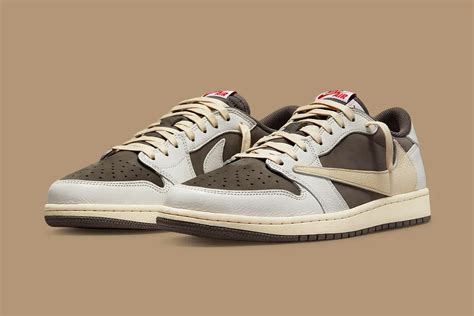 Travis Scotts Air Jordan 1 Low ‘reverse Mocha Is A Record Breaking