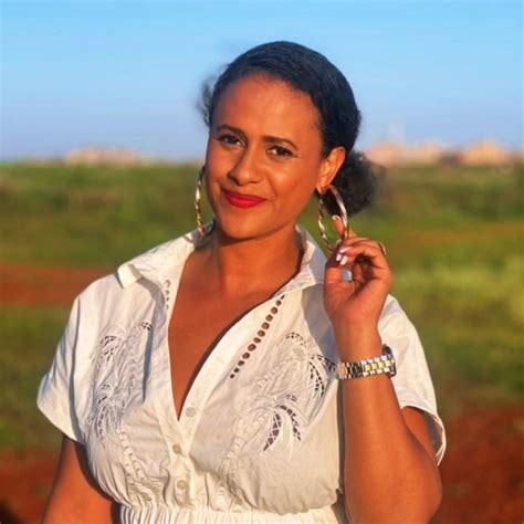 Starting The Week With Gratitude And Grace Lets Embrace Every Moment